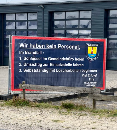 Sylter und Touristen sollen selbst löschen: Feuerwehr Hörnum hat kein ...