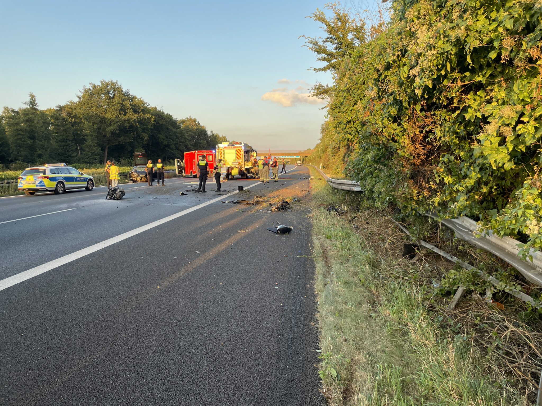 Schwerer Unfall auf der A2 zwischen Lehrte und Hämelerwald – Strecke weiterhin teilweise ...